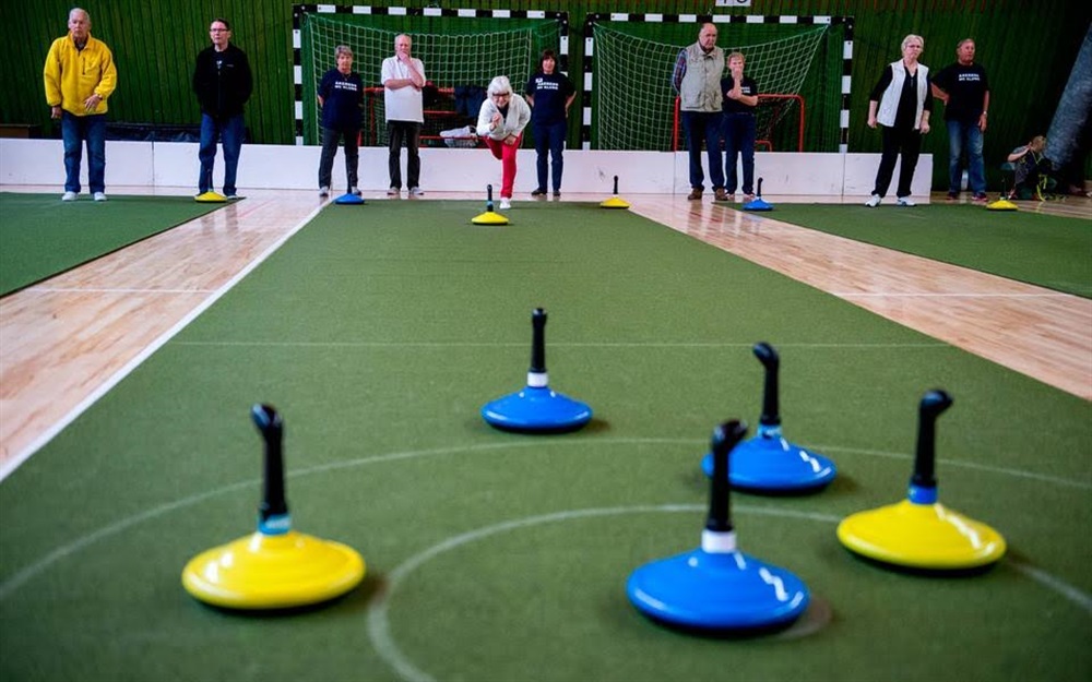 UPPSTART MATTCURLING VECKA 37 / Bästkustens Unicurl o BF - Mattcurling ...